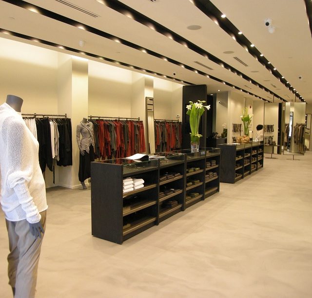 Sarah Pacini – J P V